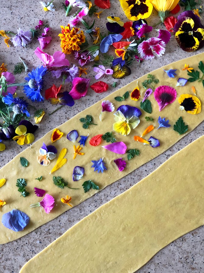 A Flower-Pressed Fresh Pasta Recipe Guaranteed to Brighten Up Mealtime