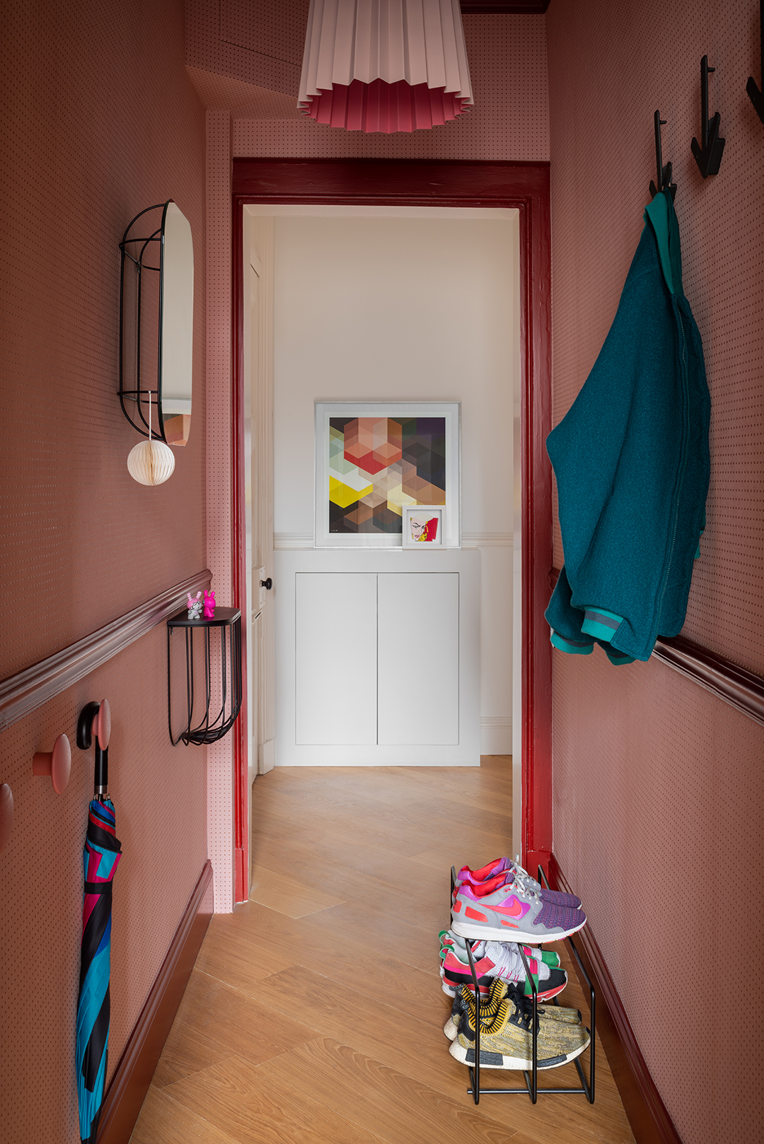 The Kitchen Cabinets in This Edinburgh Apartment Were Inspired by a Sock
