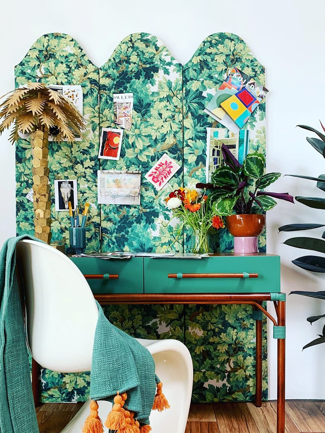 Turn Your Upholstered Screen into an Office Pin Board