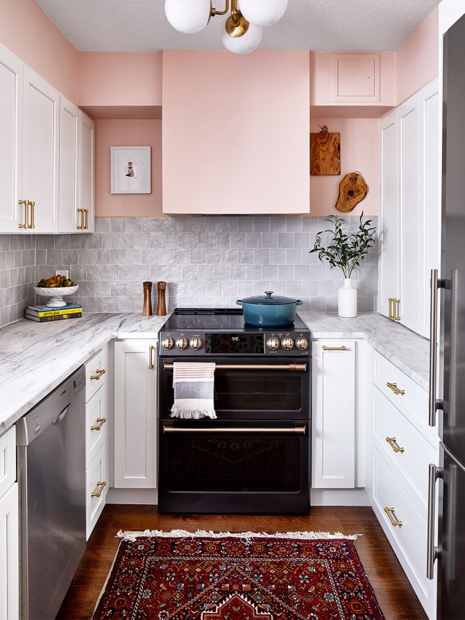 5 Types of Upper Kitchen Cabinets for Every Design Style