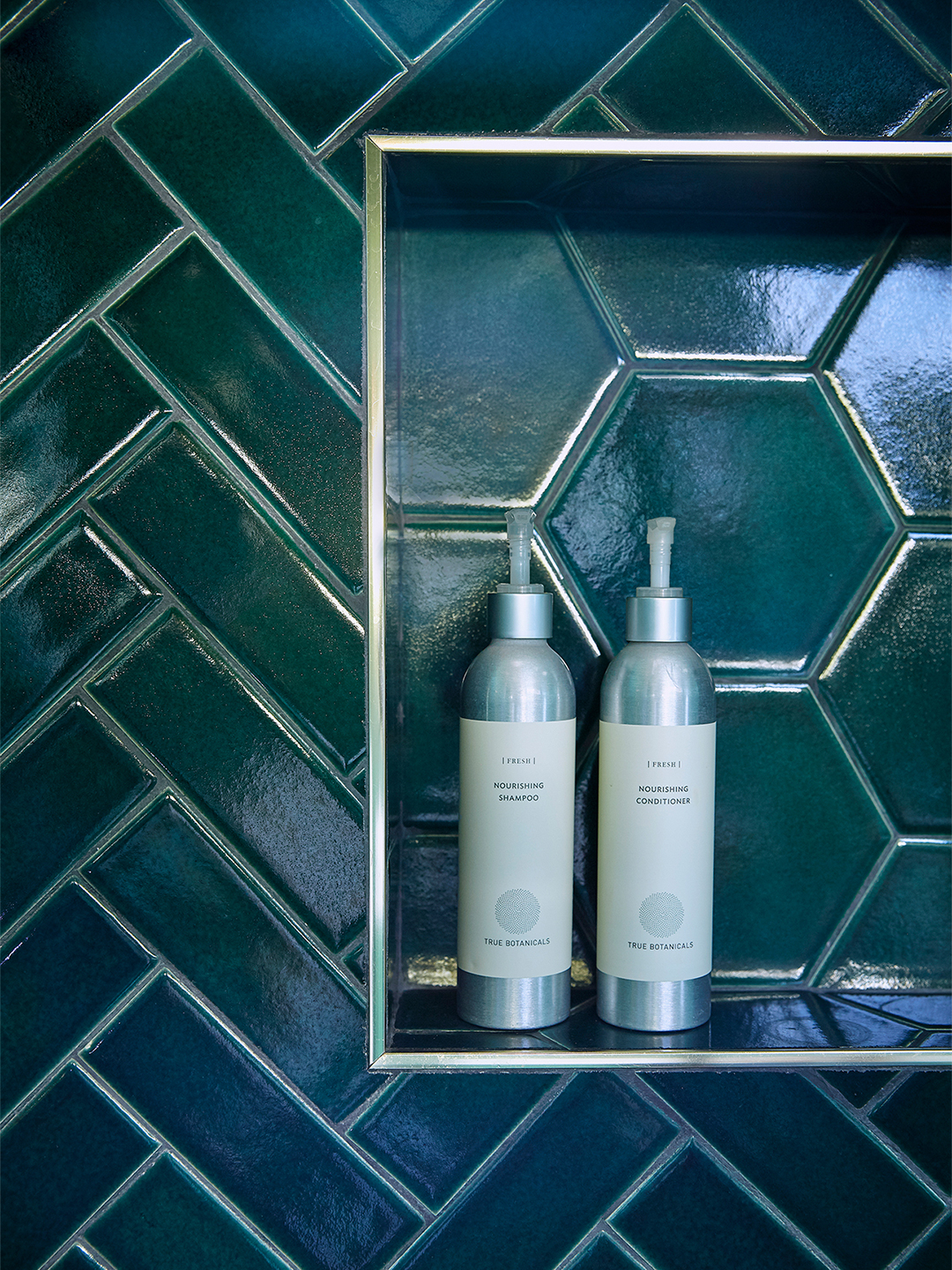 Fireclay’s Current Top-Selling Color Is Named for the Vacation We All Crave
