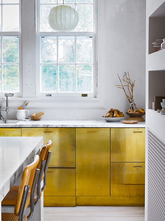 6 Metal Kitchen Cabinets That Prove Industrial Is More Versatile Than ...