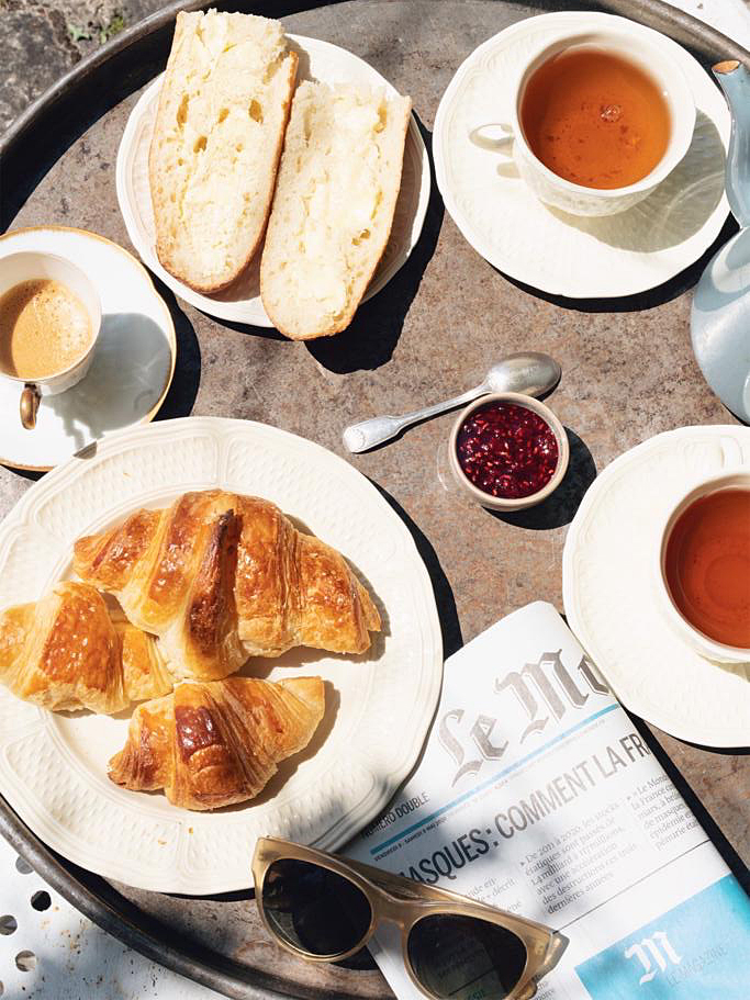 How to Have a Parisian Night at Home
