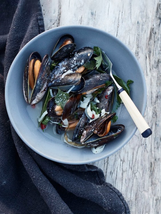 How to Create the Perfect Beach Bonfire and Cookout