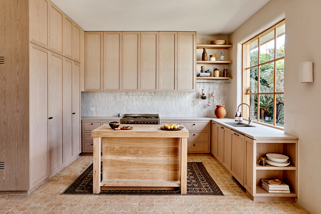 6 Kitchens That Make Terracotta Floors Feel Fresh