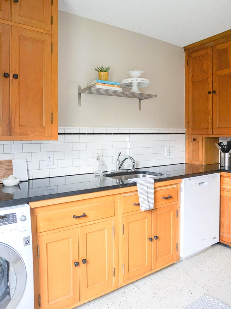 The Best Inexpensive Kitchen Cabinets Designers Swear By