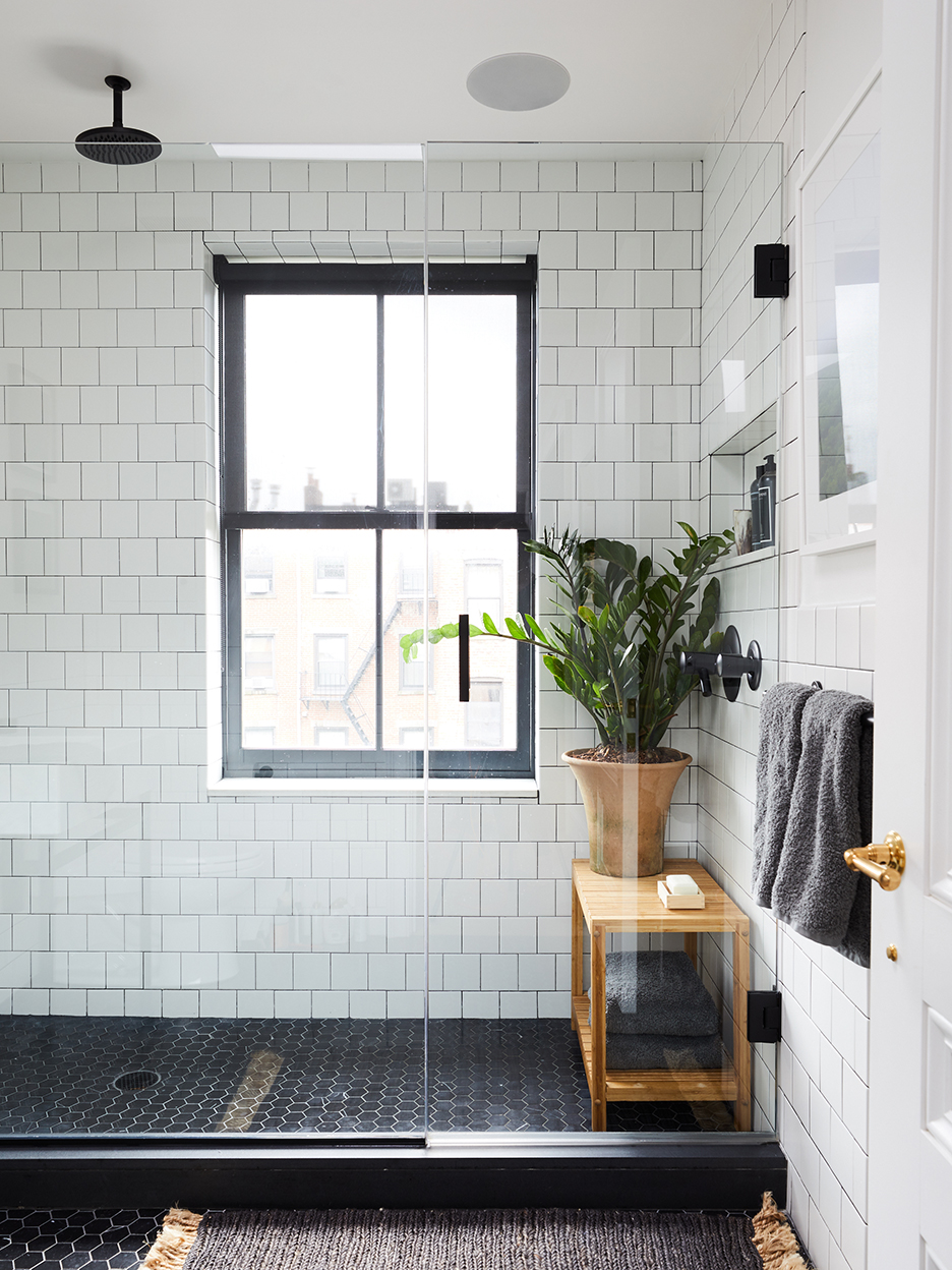 Tour a Scandi-Inspired, Storage-Packed Teen Room with a Hidden Trundle