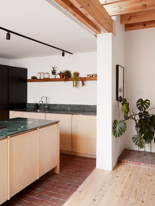 What Comes After Our Latest Arch Infatuation? We Asked Designers