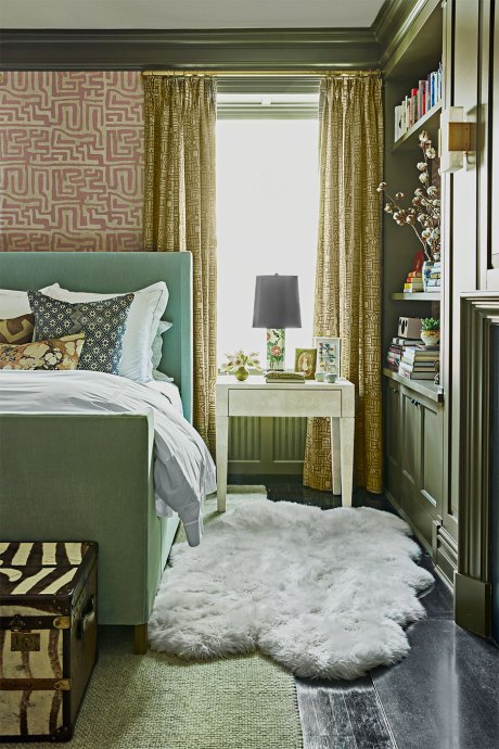 9 Rug Placement Tips That’ll Save You From Constantly Rearranging the ...