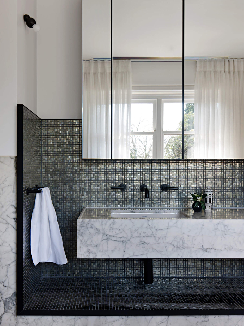 8 Gray Tile Bathroom Ideas That Make the Neutral Feel Fresh
