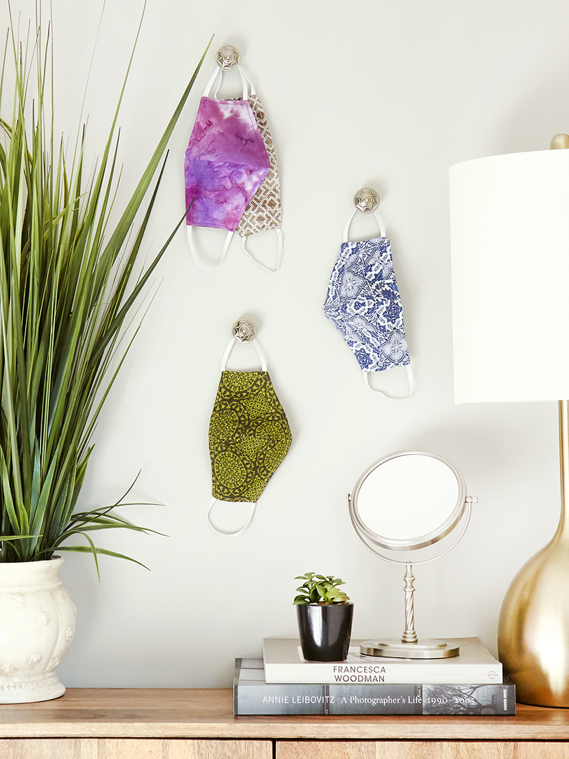 The 6 Best Entryway Storage Ideas for Face Masks