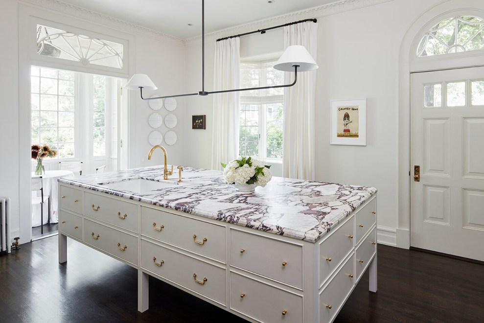 Kitchen Base Cabinets Are More Than Just a Place to Stash Cookware