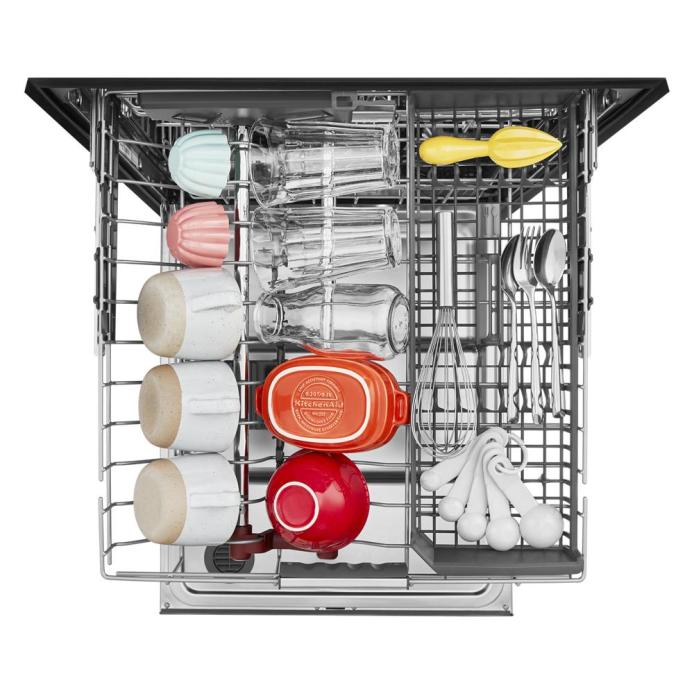An Extra Tool Made for Saving Time on Cleanup Is Built Into This New ...