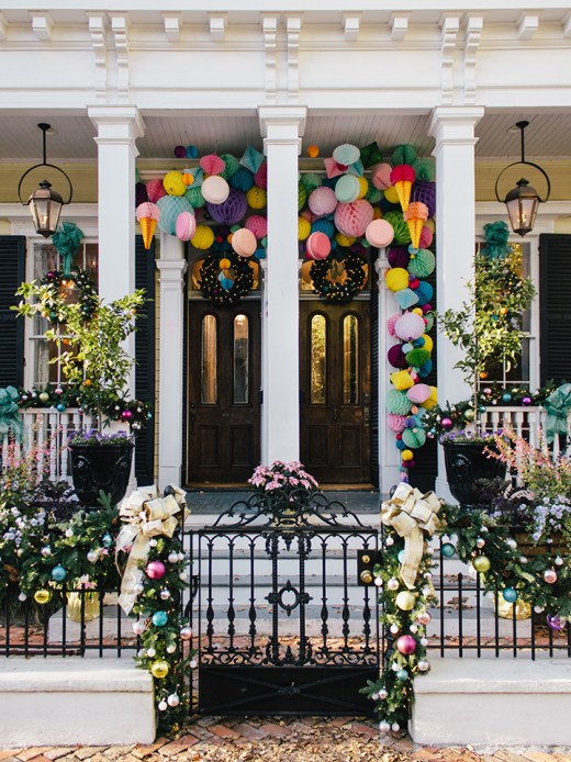 DIY Palm Wreath by Bows and Arrows