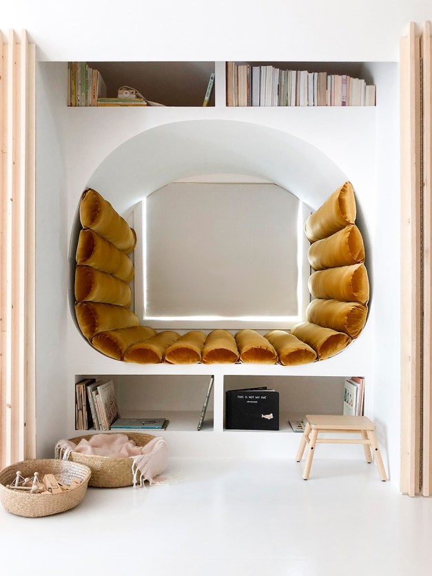 4 Design Ideas for Awkward Roof Lines