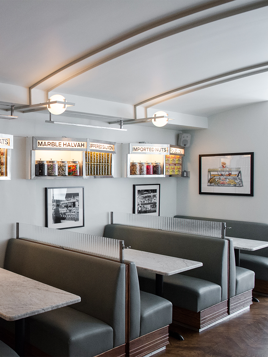 16 Ways to Get the Iconic Look of Your Favorite Restaurant At Home