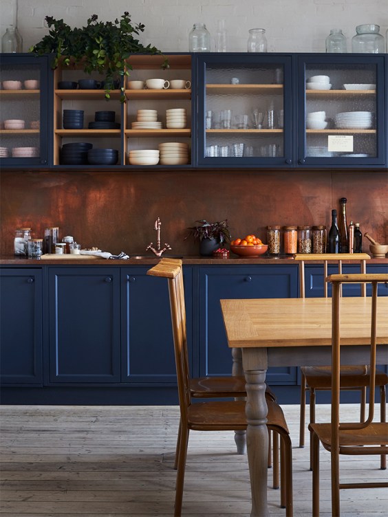 Best Celebrity Kitchens - Inside The Homes Of Famous People