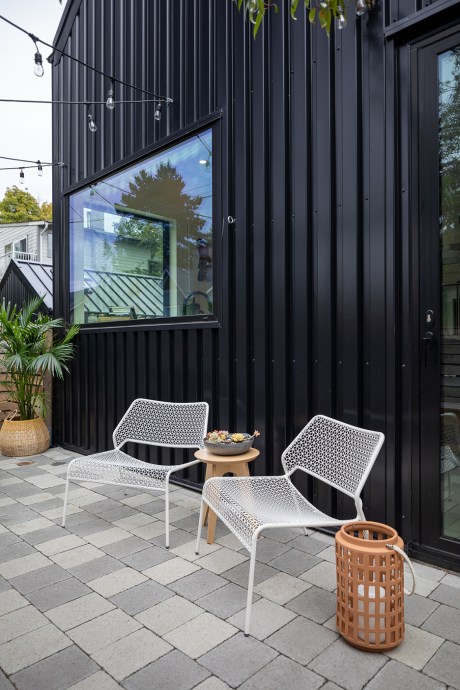 This Family’s Steel Home, Reminiscent of Swedish Barns, Was a Strong ...