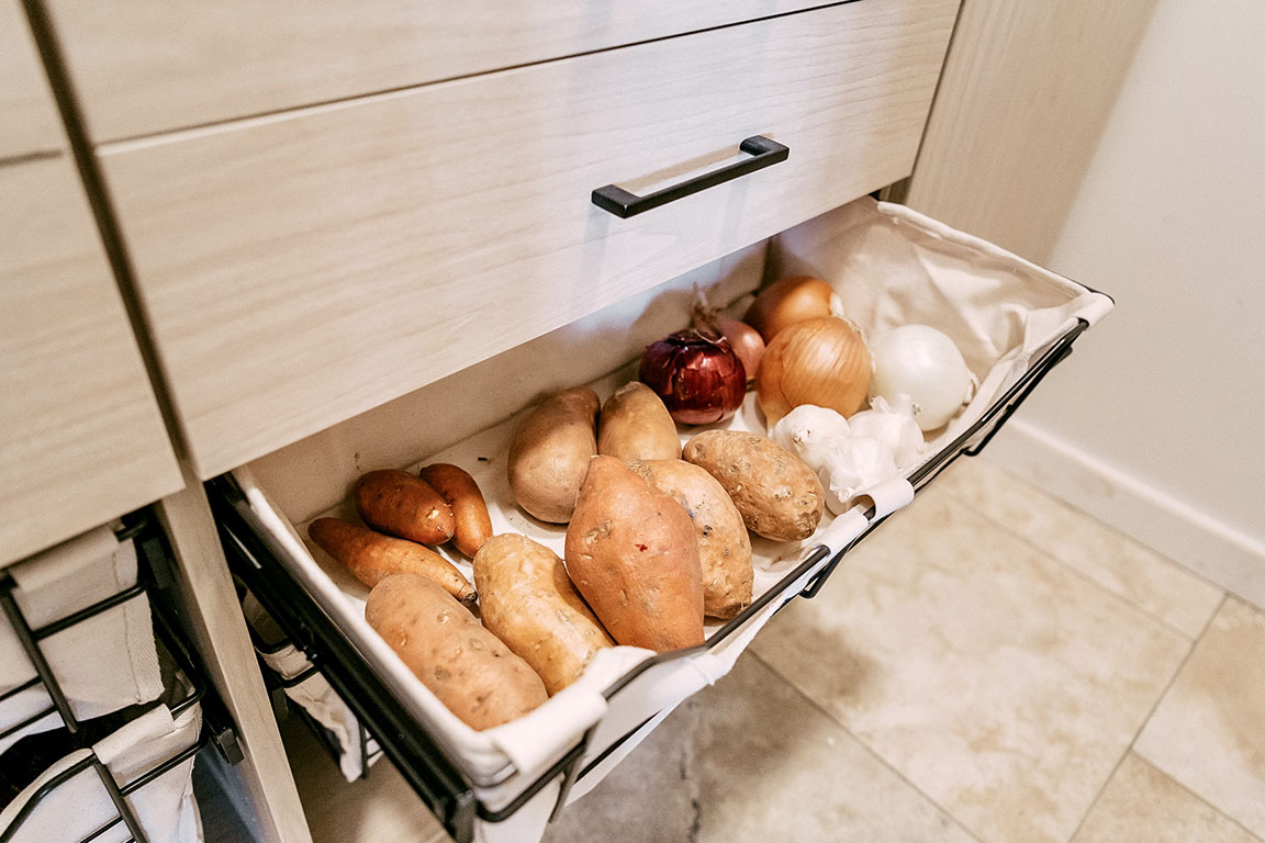 A Super-Efficient Walk-In Pantry and 6 More Kitchen Storage and ...