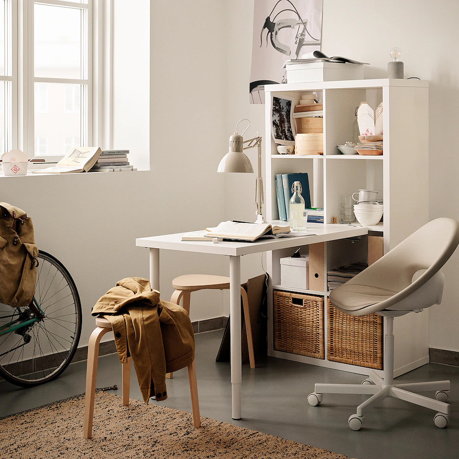 Jared Leto’s IKEA Kallax Bookshelf Was the Real Winner at the Golden Globes