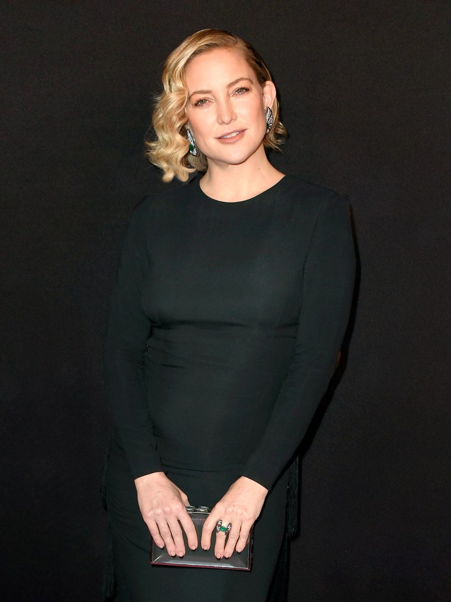 We Found Kate Hudson’s Cool Bed (And 4 More Items That Evoke the Look)