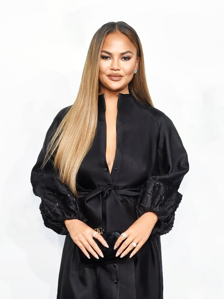 Chrissy Teigen’s Kitchen Cabinets Feature This Minimalist Trend