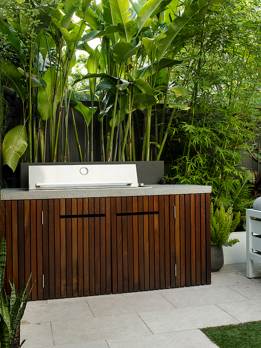 This New Modular Outdoor Kitchen Ships in a Week, and Better Yet ...