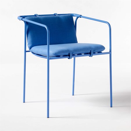 5 Outdoor Seating Ideas That'll Bring The Party to Any Backyard