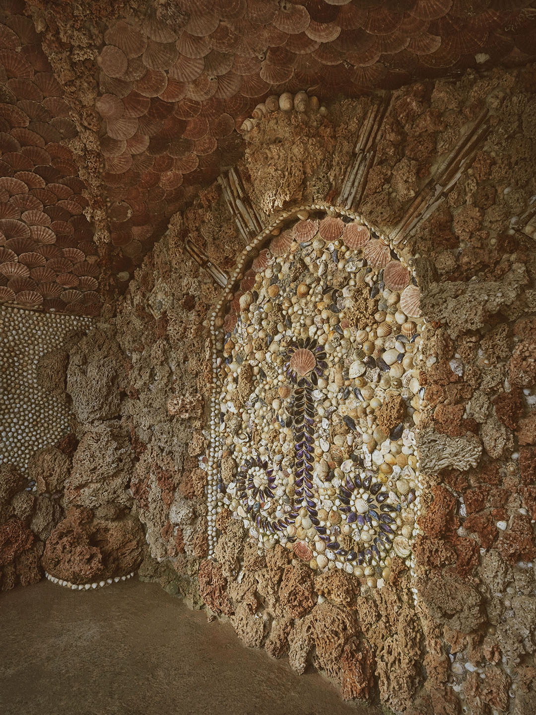 Centuries-Old Shellwork Walls Are Popping Up Again in English Gardens