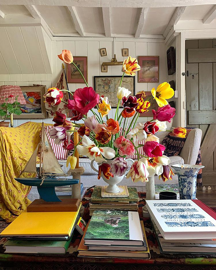 Our Style Editor Is All About Messy Coffee Table Styling