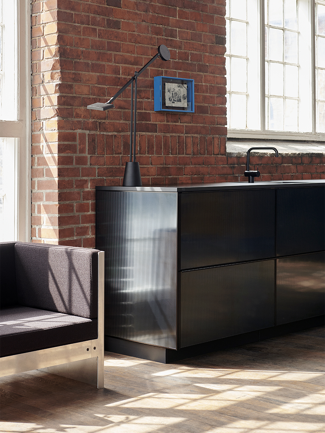 These Cabinets Are the Middle Ground Between Closed Doors and Open Shelves