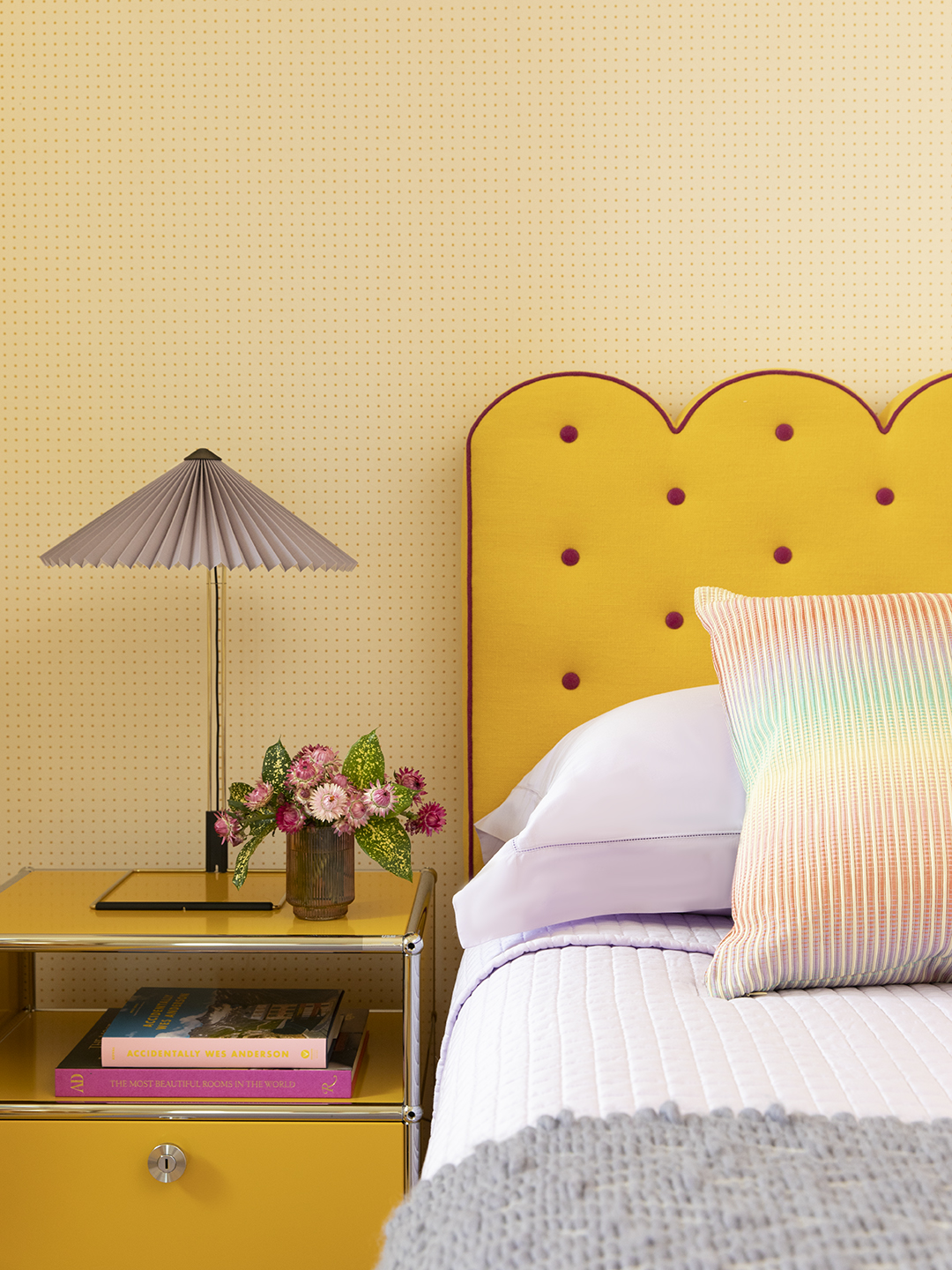 With Fish Lure Art and a Yoga Ball Table, This West Coast Home Doesn’t ...