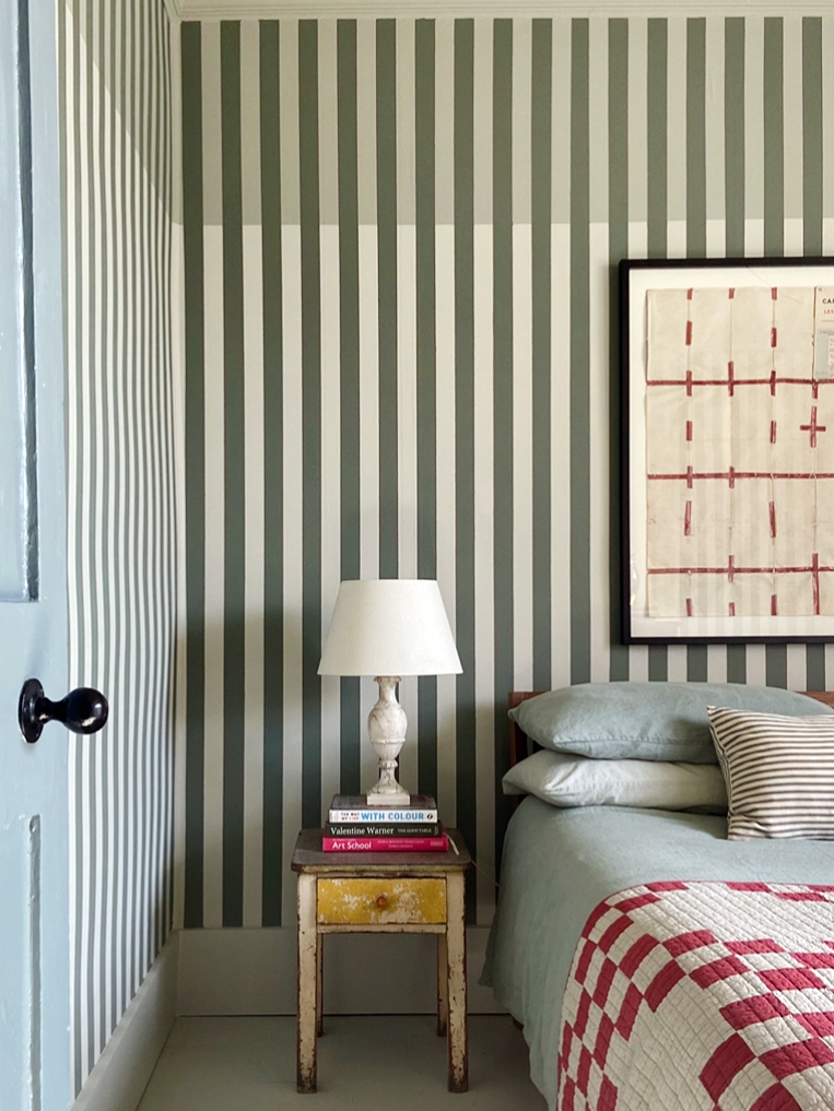 How To Paint Stripes On A Bedroom Wall How To Paint Wall Stripes