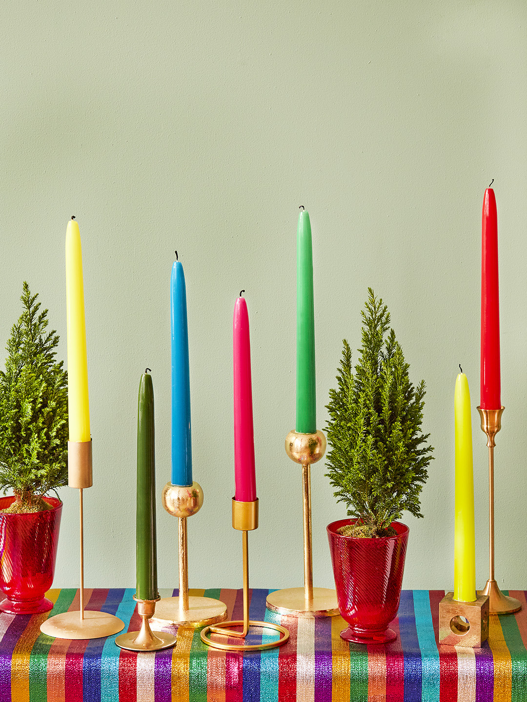 These New Holiday Color Combos Will Have You Rethinking Red and Green