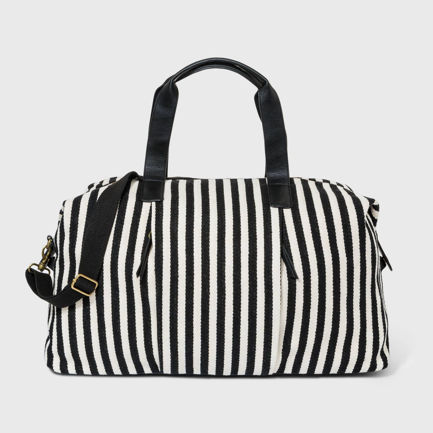 This $45 Target Weekender Looks So Much More Expensive Than It Is ...