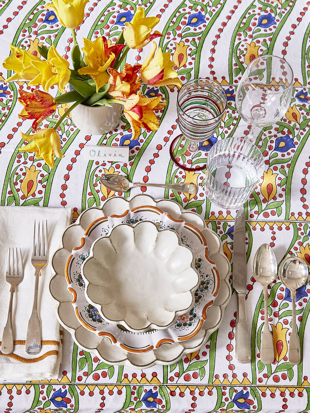 Learn the Rules of How to Set a Table