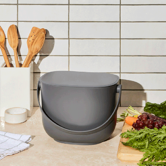 I Found a Countertop Compost Bin That Really, Truly Traps Any Bad Odors ...