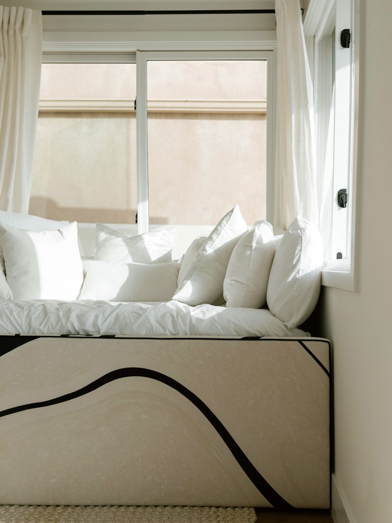 How a Designer Fit Two Beds in One Guest Bedroom in Style