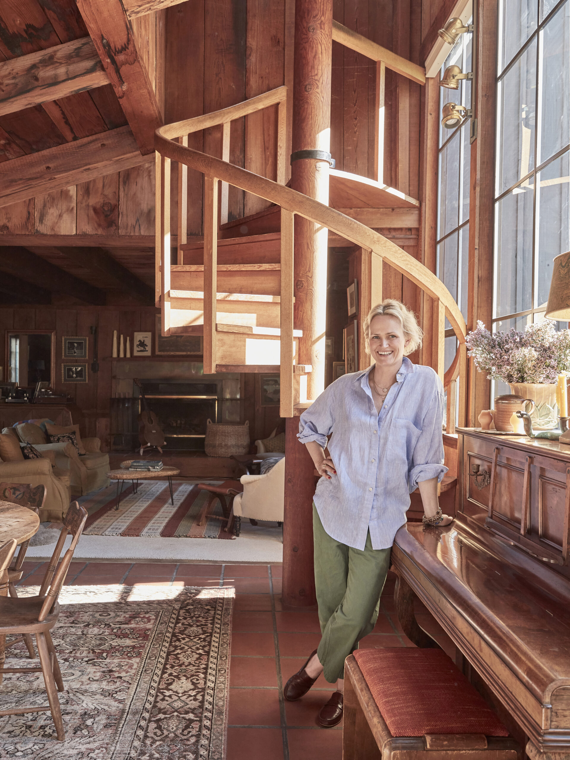 Otherworldly Light and Redwood Walls Make Emily Ward Feel at Home in ...