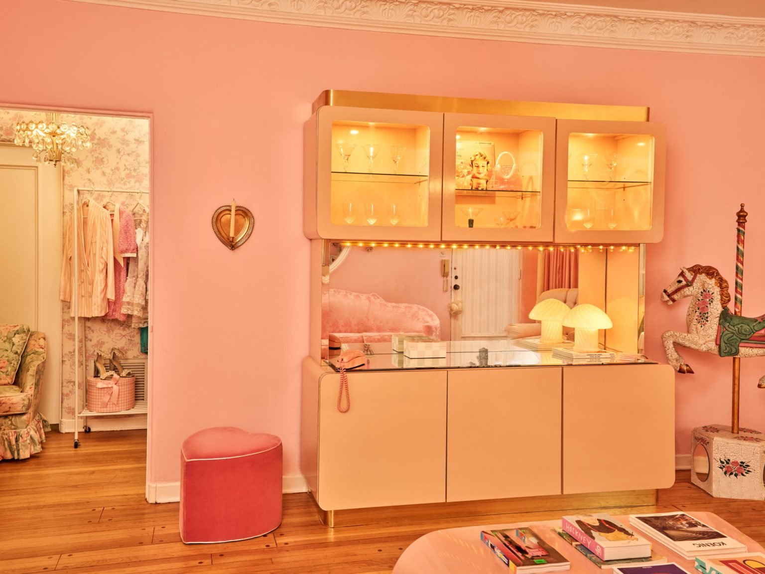 Inside a Completley Pink, Vintage Barbie-Inspired Los Angeles Apartment