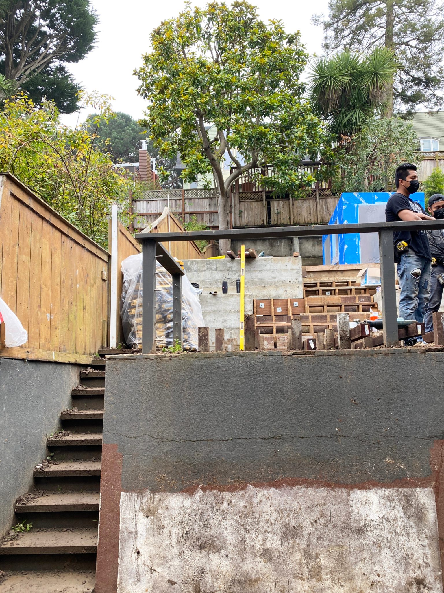 A Winding Staircase Gave This San Francisco Backyard Space for Both ...