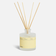 The Best Reed Diffusers to Shop for Winter Scents | domino