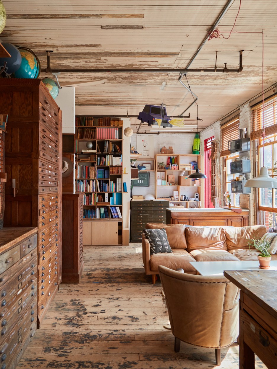 Take a Peek Inside Illustrator Oliver Jeffers’s Brooklyn Studio