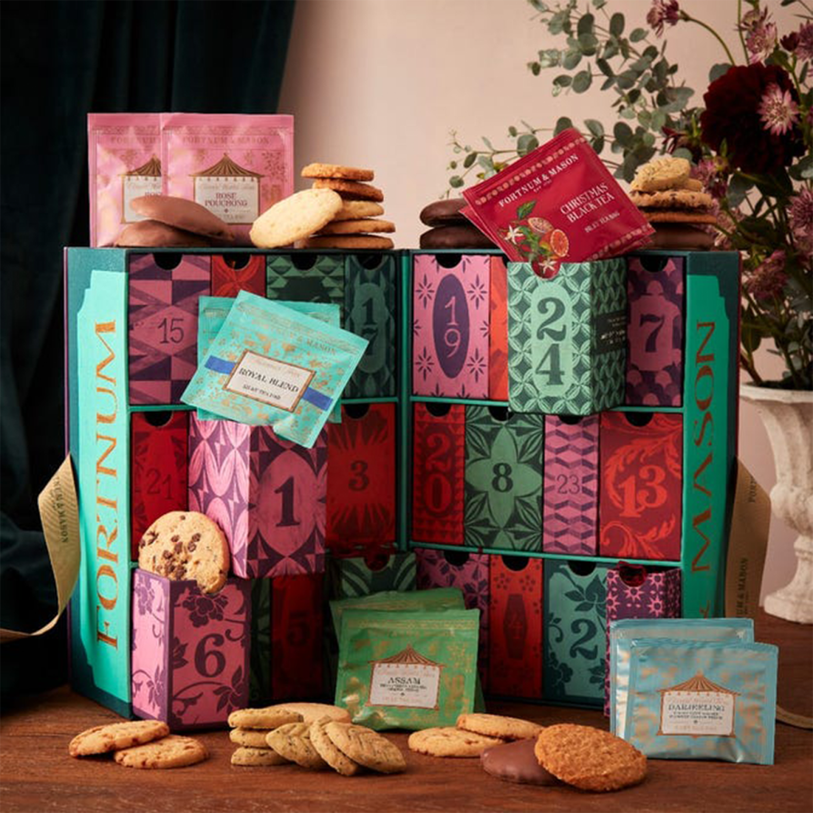 The Best 2024 Advent Calendars To Scoop Up Before December | domino