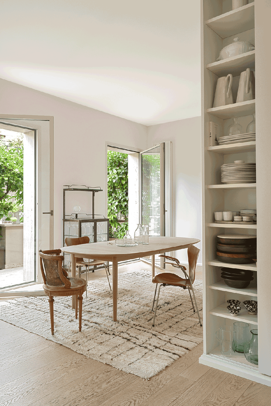 Inside Marco Bertolini's Treehouse-Like Milan Apartment