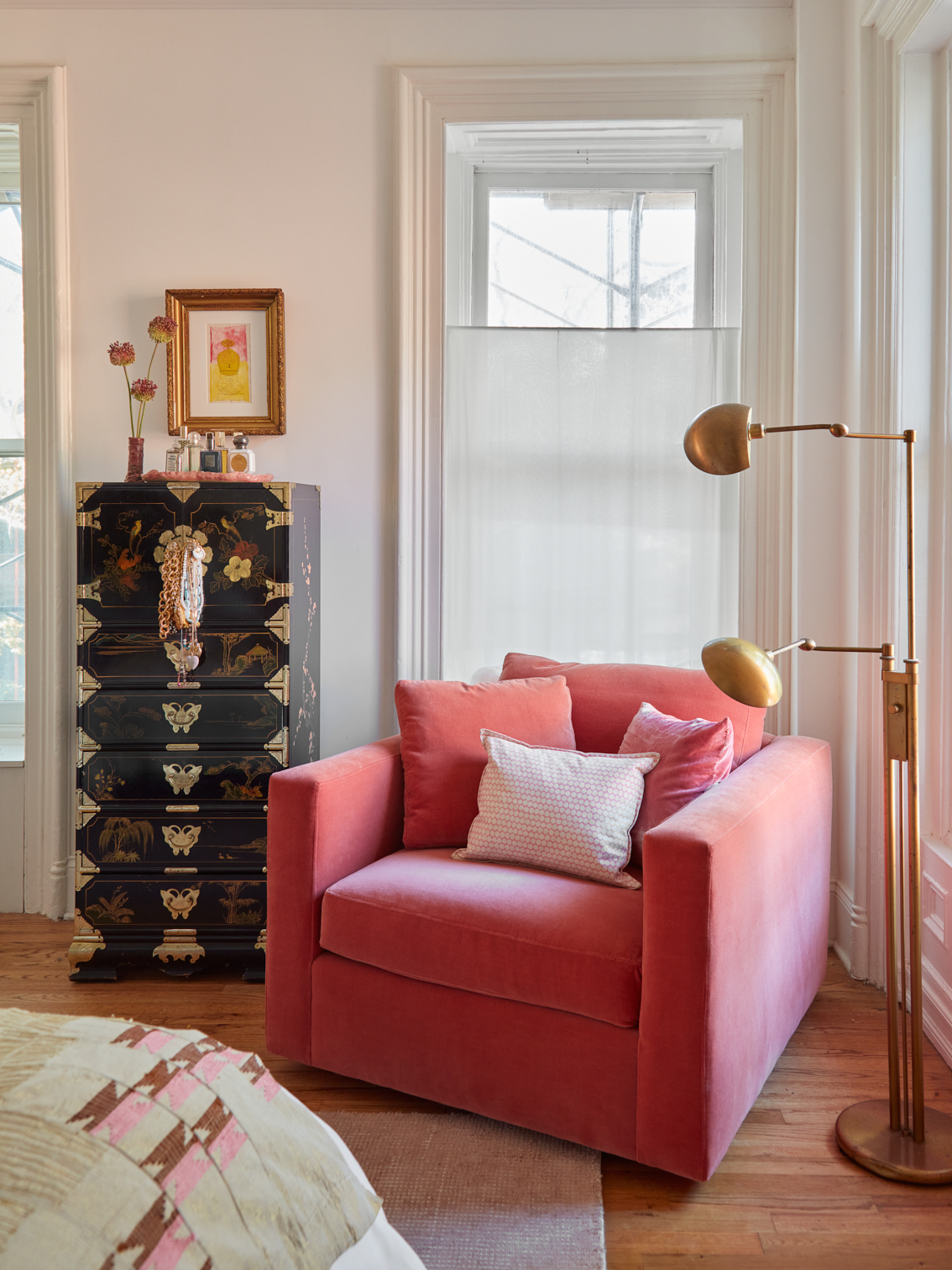 Tour Hair and Bridal Accessories Designer Jennifer Behr's NYC Home