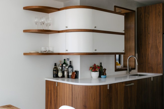 Curved Kitchen Cabinets Automatically Makes a Kitchen Look Less Boxy