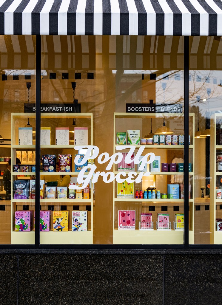 Pop Up Grocer’s New Shop Confirms That Vinyl Flooring Never Goes Out of Style | domino