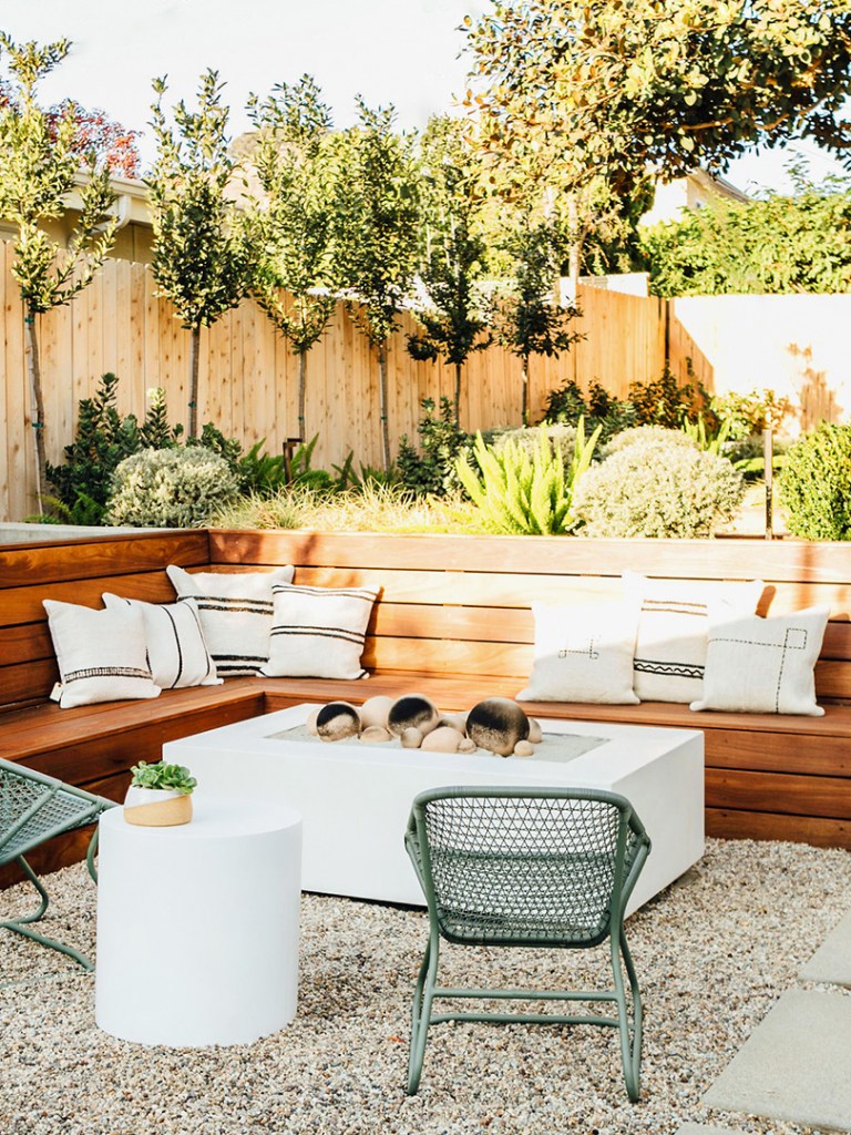 5 Tile Styles You Probably Never Thought to Use Outside