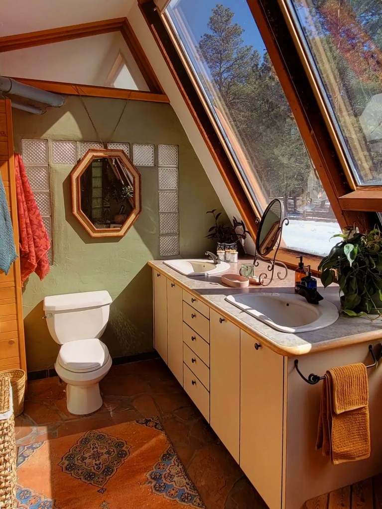The Top 5 Earth Homes on Airbnb in 2023 So Far